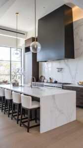 13 Modern Luxury Kitchen Ideas for a Glamorous Cooking Space ...